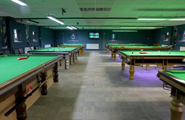 Dunstable Snooker Club Makes it Big 50 for EPSB - EPSB